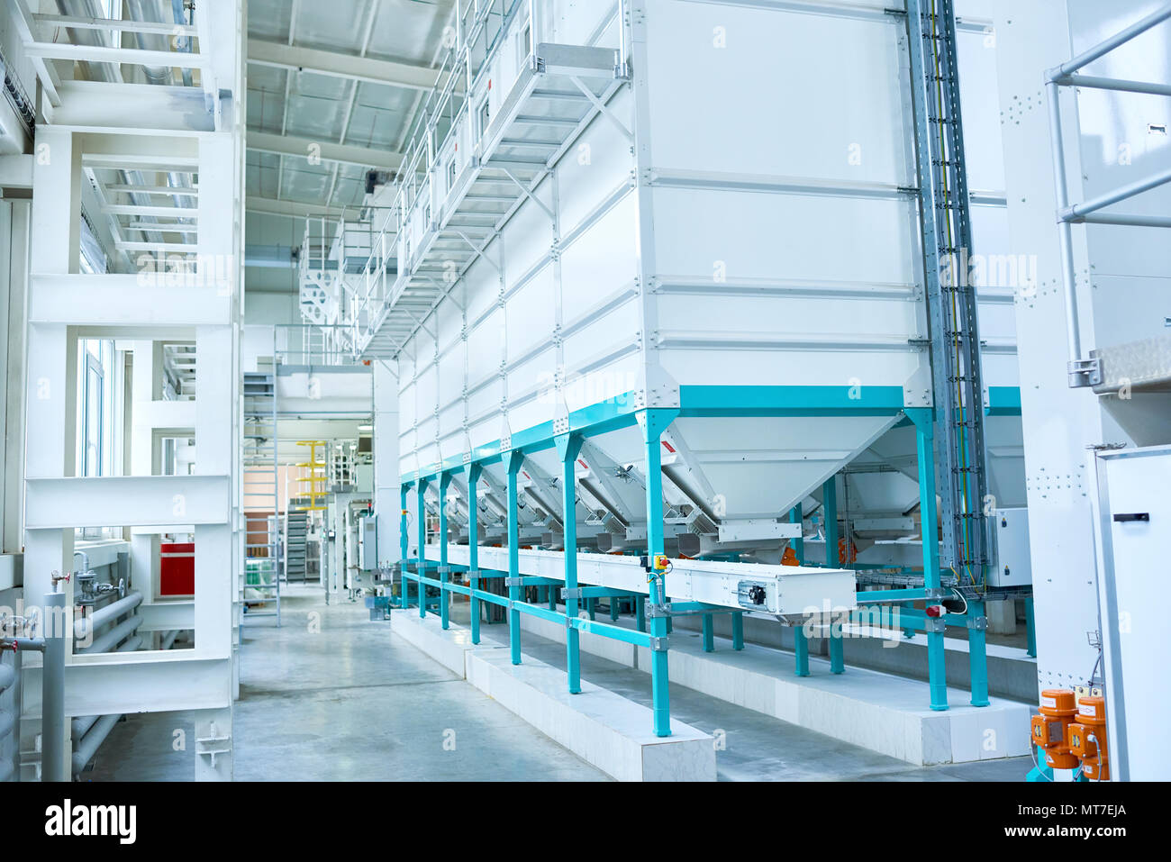 Modern Industrial Factory Stock Photo - Alamy