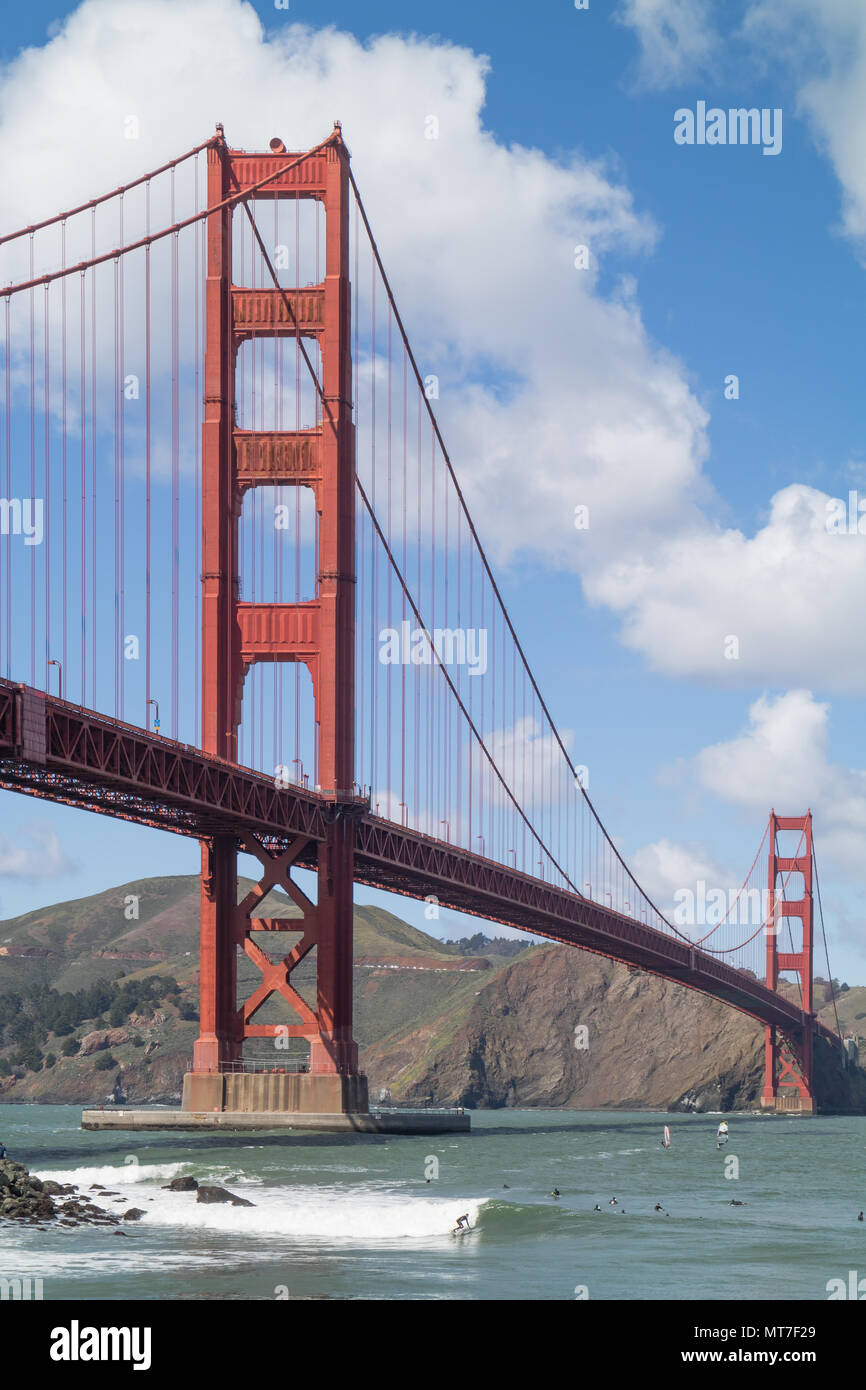 Surfing under Golden Gate bridge Stock Photo - Alamy