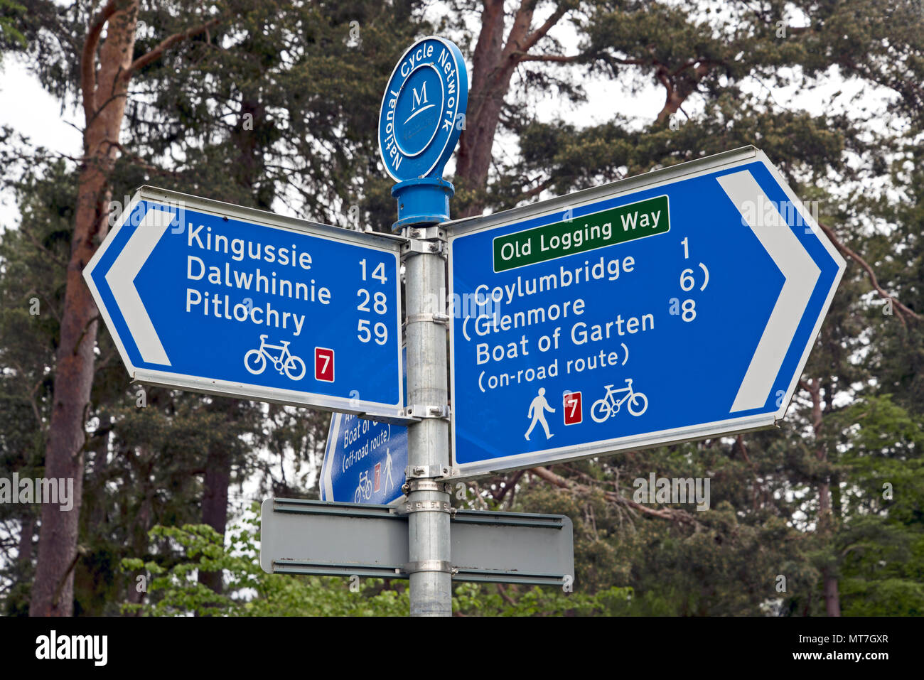 National cycle routes hi-res stock photography and images - Alamy