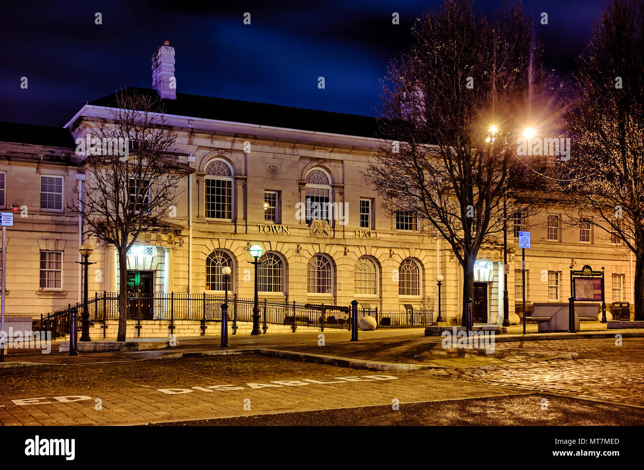 Rotherham town hall hi-res stock photography and images - Alamy