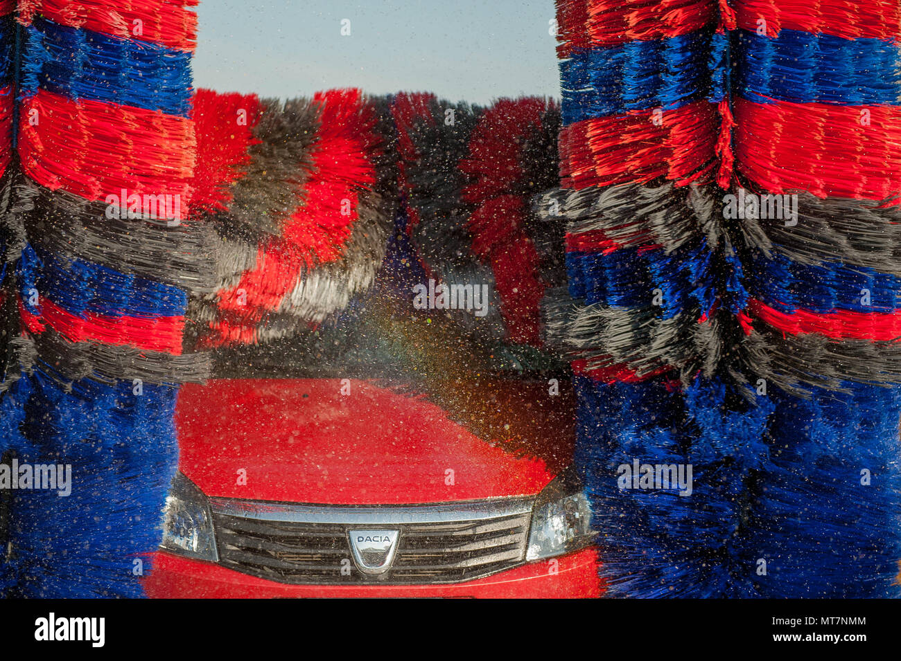 Car wash rollers hi-res stock photography and images - Alamy