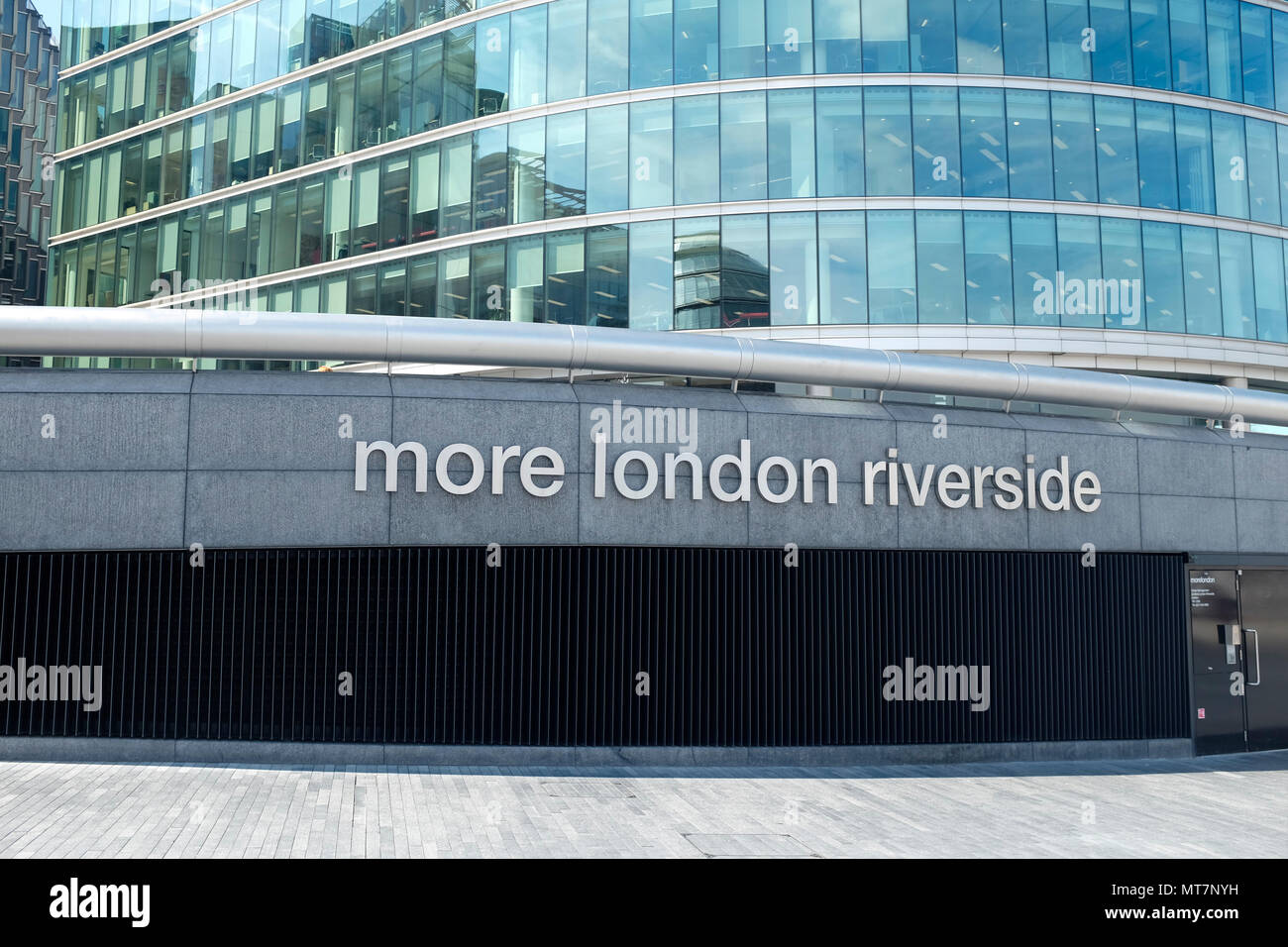 Southbank place development hi-res stock photography and images - Alamy