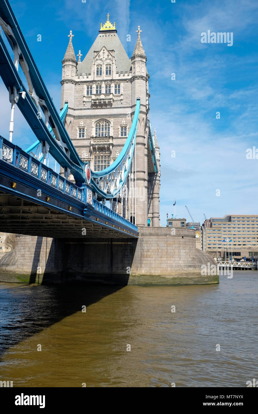 Low level view of london bridge hi-res stock photography and images - Alamy