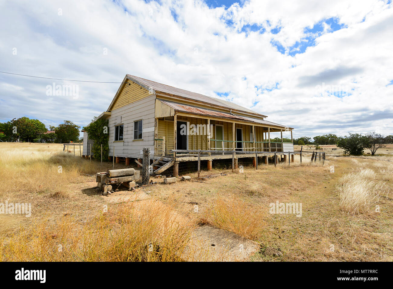 Queensland outback station hi-res stock photography and images - Alamy
