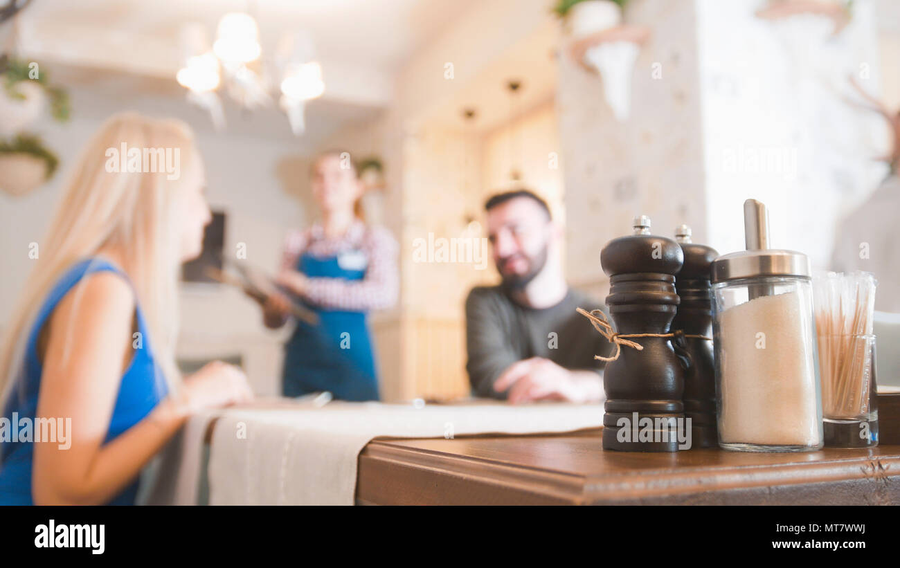 Guy talks to a girl in a cafe Stock Photo - Alamy