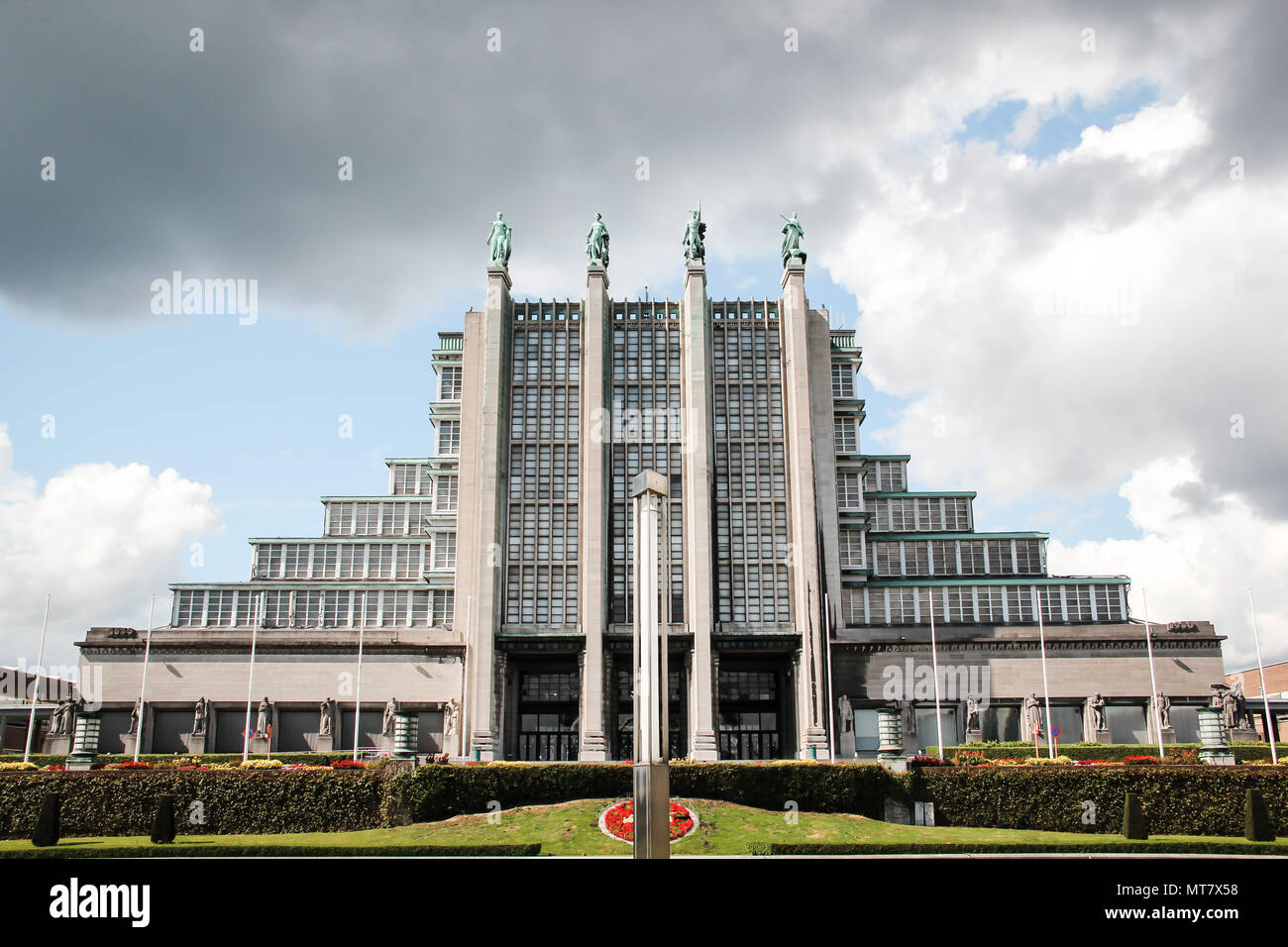 Facade of Hall 5 Brussels Expo building Stock Photo - Alamy