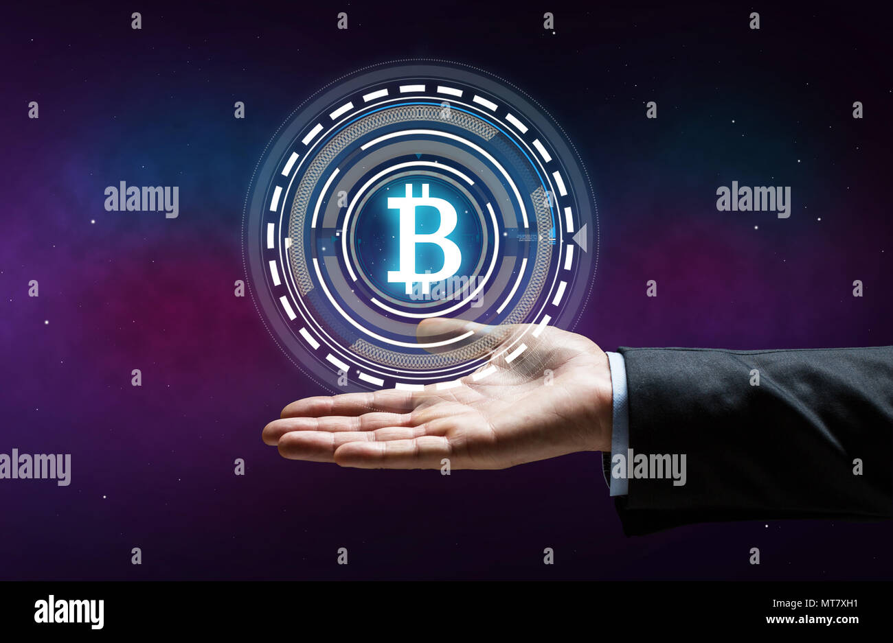 Bitcoin hand hi-res stock photography and images - Alamy