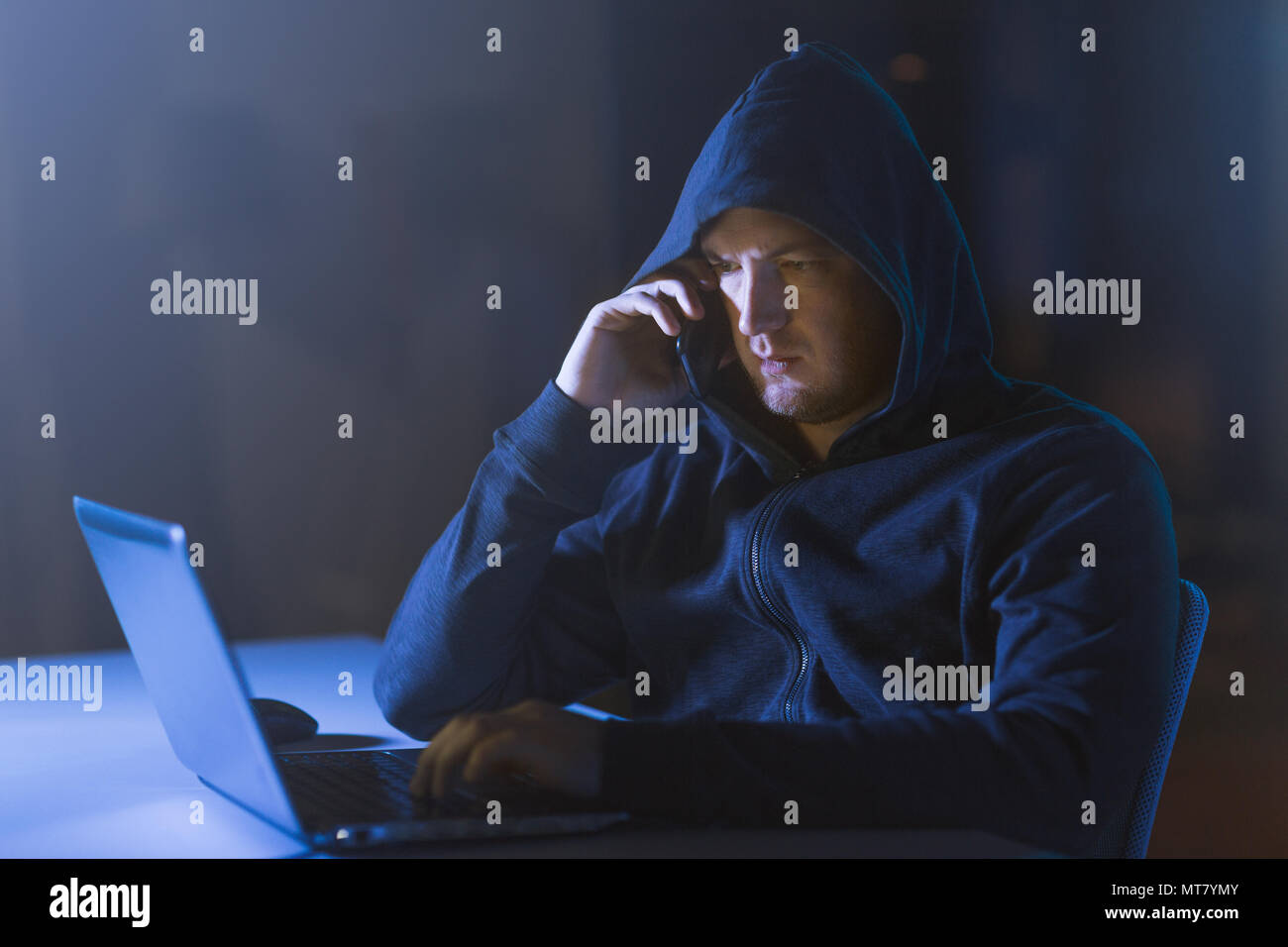 Hacker laptop hi-res stock photography and images - Alamy