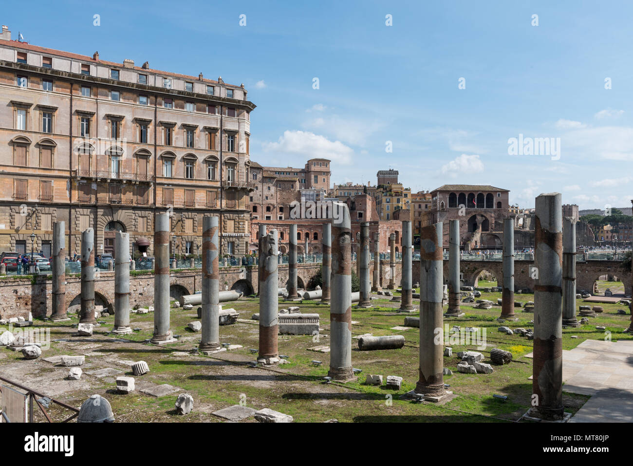 Pilars rome hi-res stock photography and images - Alamy