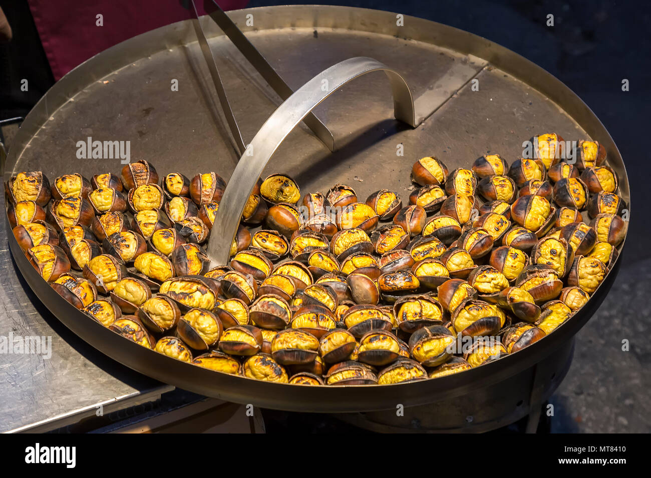 Roasting chestnuts at streets of Rome, Italy Stock Photo - Alamy