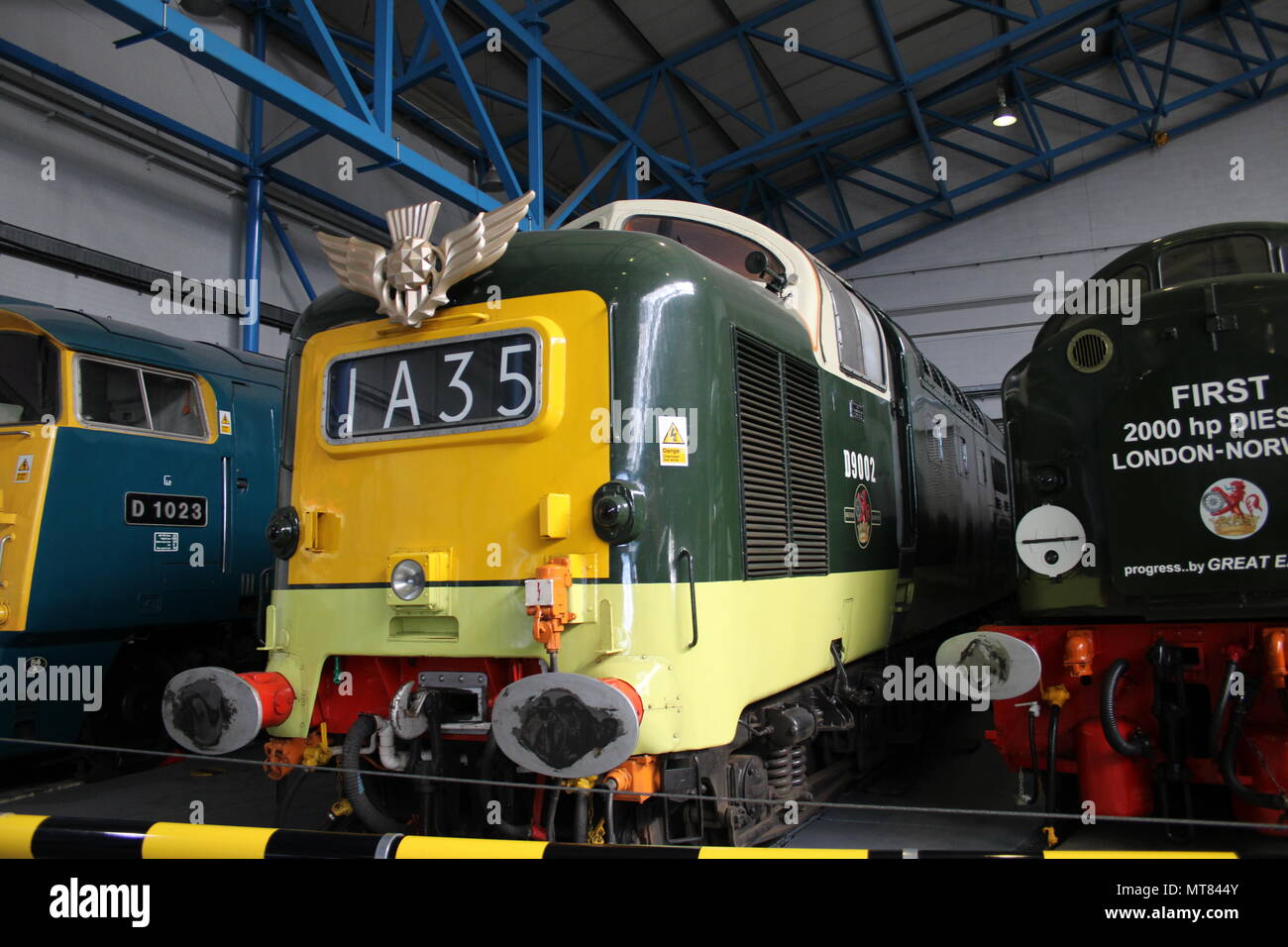 D9002 55002 Deltic Kings Own Yorkshire Light Infantry at Nation Railway ...