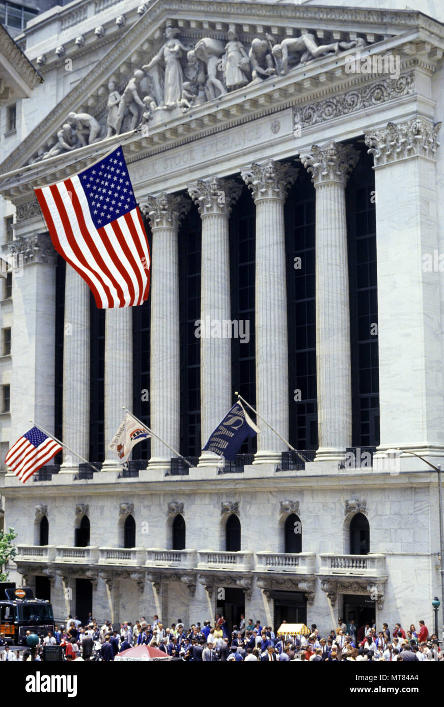 1980s stock exchange hi-res stock photography and images - Alamy