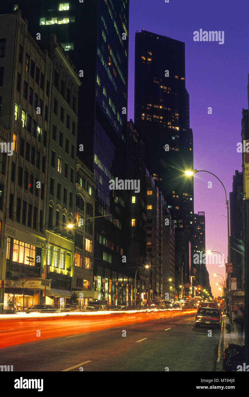 Fifty seventh street hi-res stock photography and images - Alamy