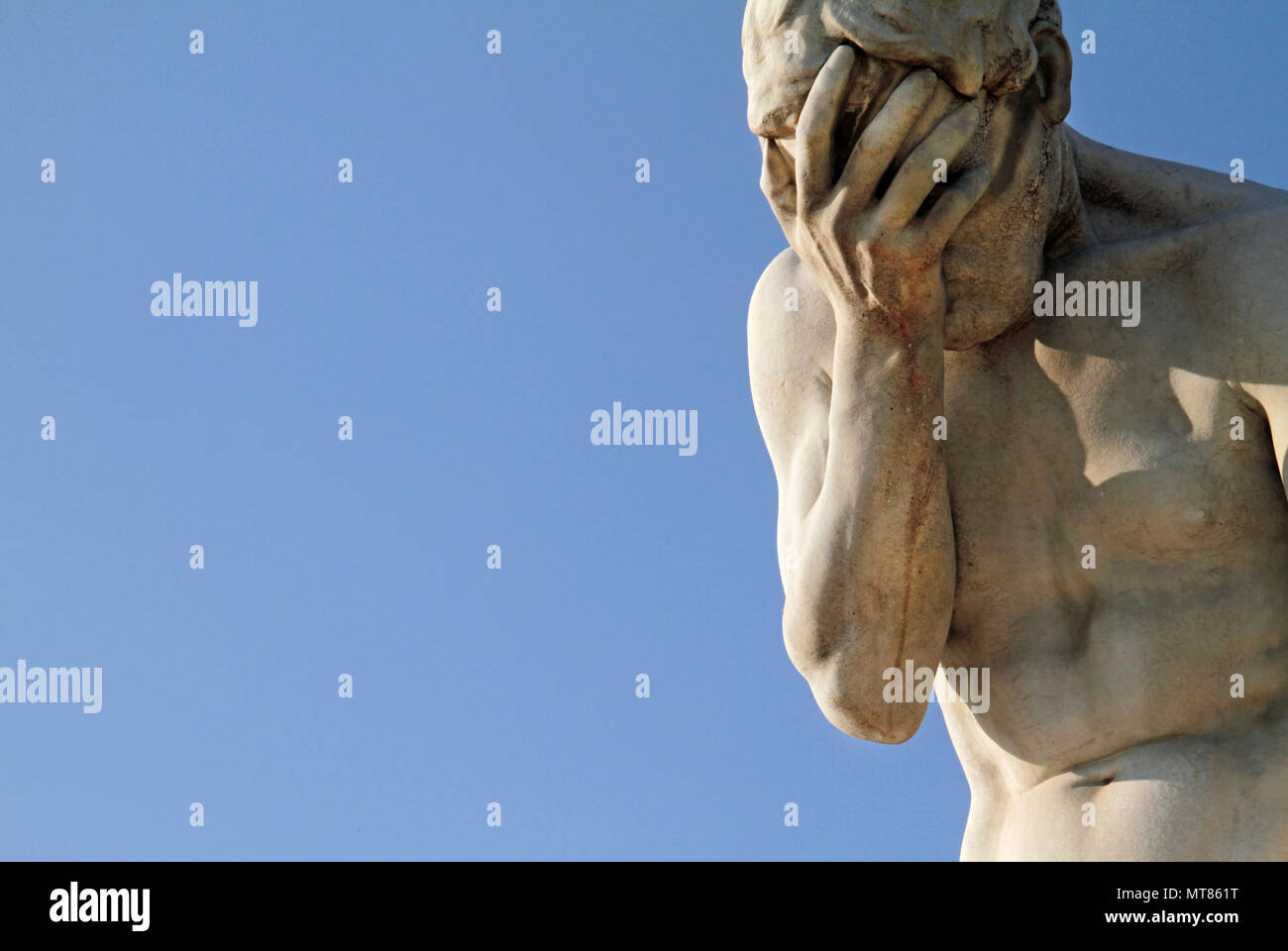 Facepalm statue - sadness, disbelief, depression, headache Stock Photo ...