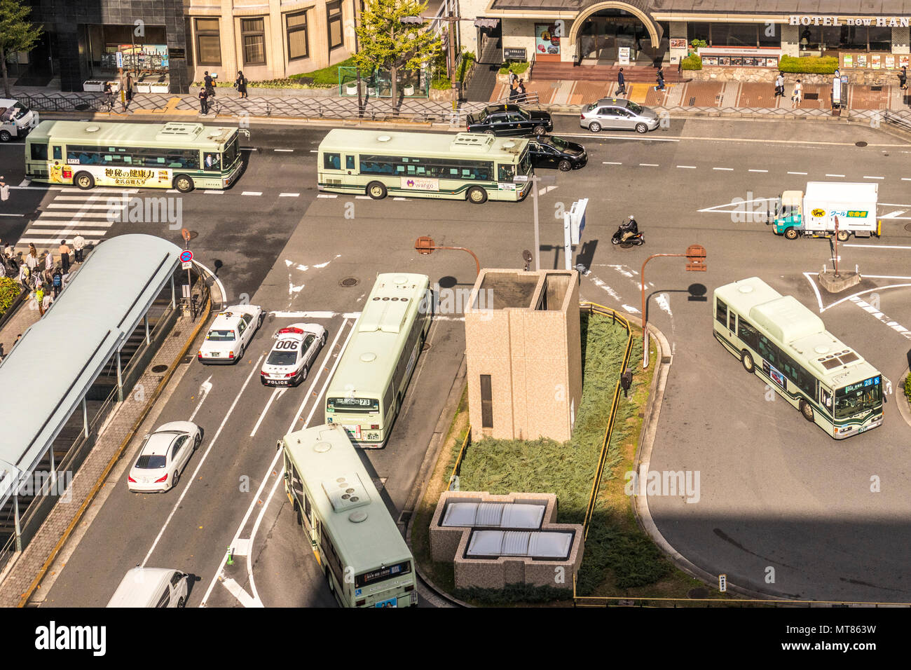 Japan bus commuters hi-res stock photography and images - Alamy