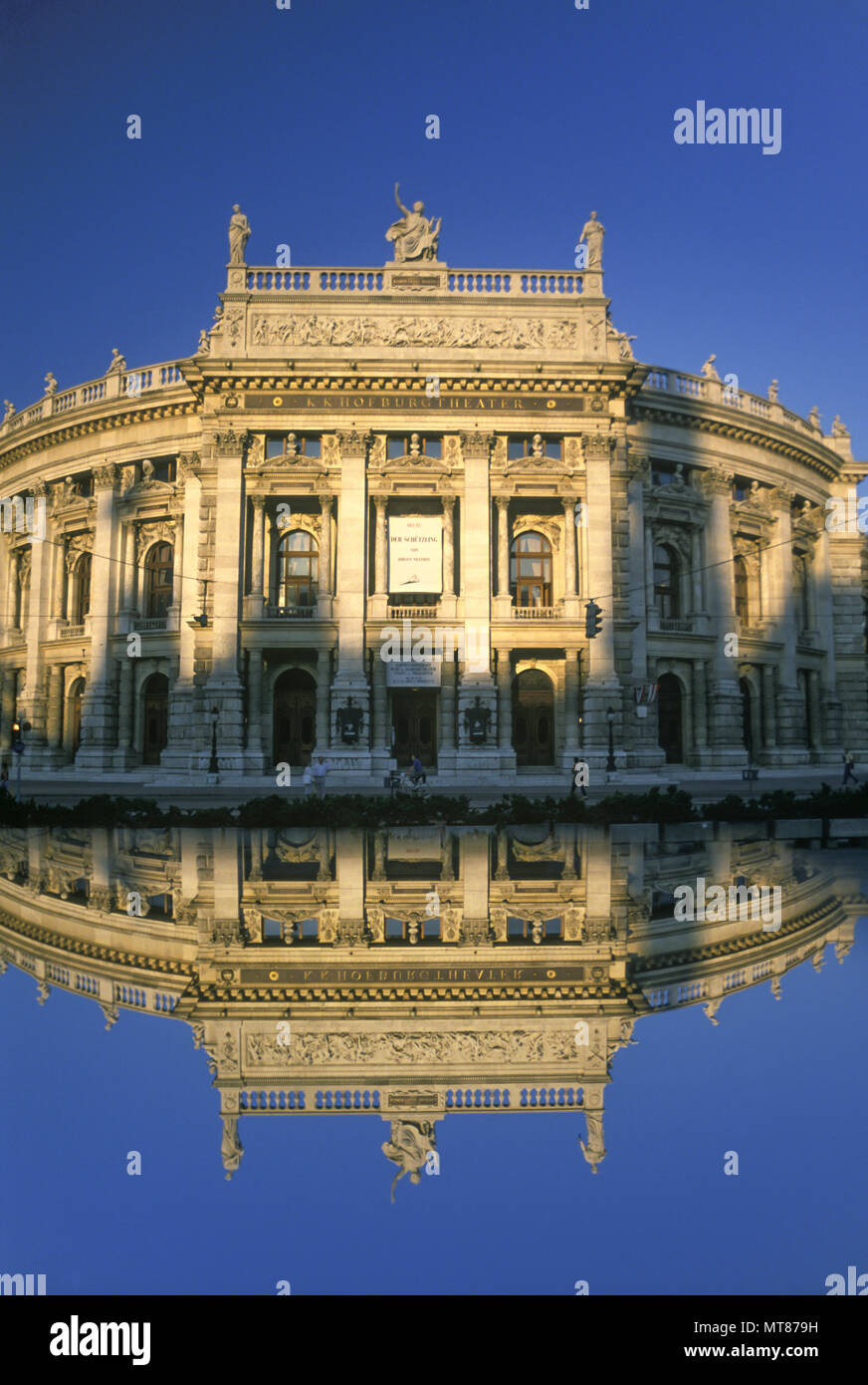 Retro vienna hi-res stock photography and images - Alamy