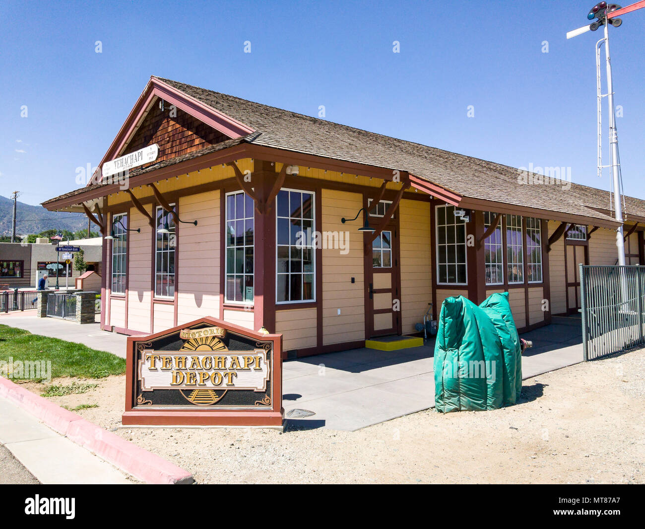 Stock Photo - Tehachapi Railroad Depot, Tehachapi, California, United ...