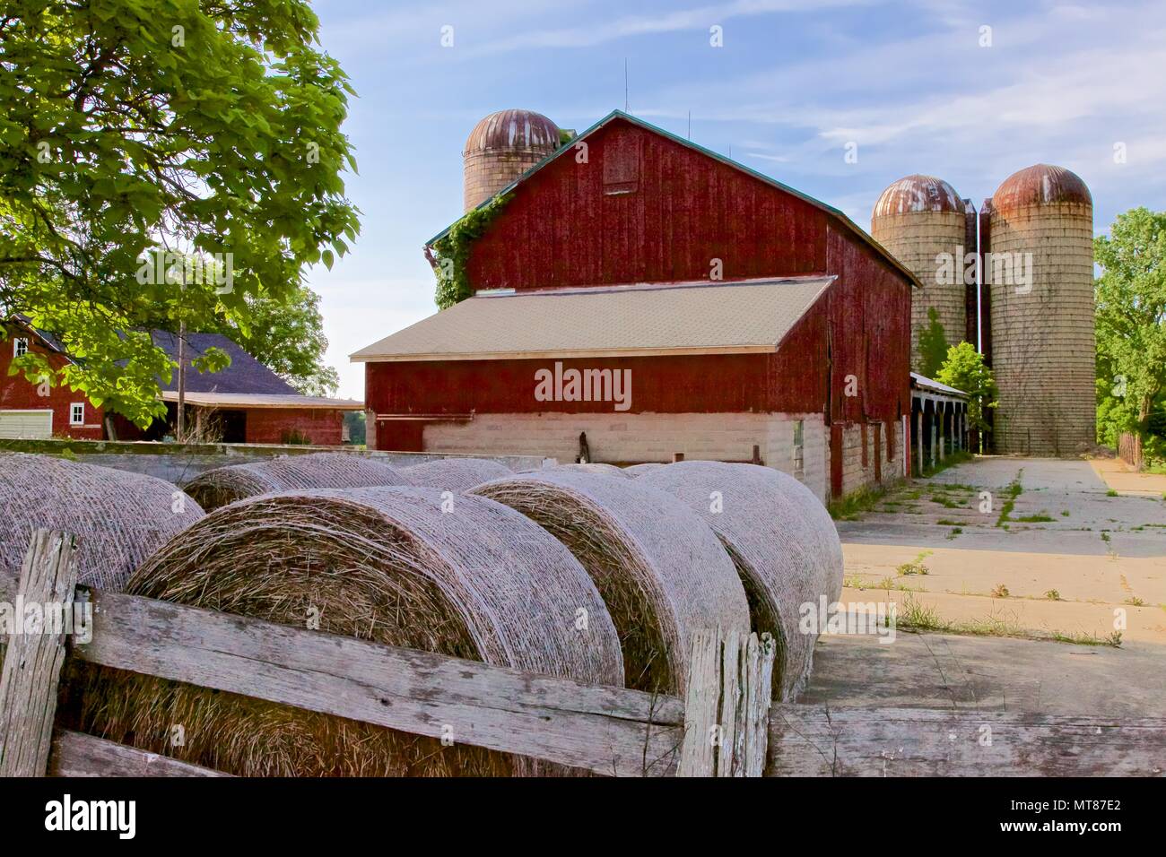 Iconic rural scenes of Midwest USA farm landscapes Stock Photo - Alamy