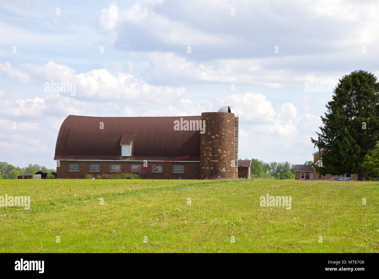 Iconic rural scenes of Midwest USA farm landscapes Stock Photo - Alamy