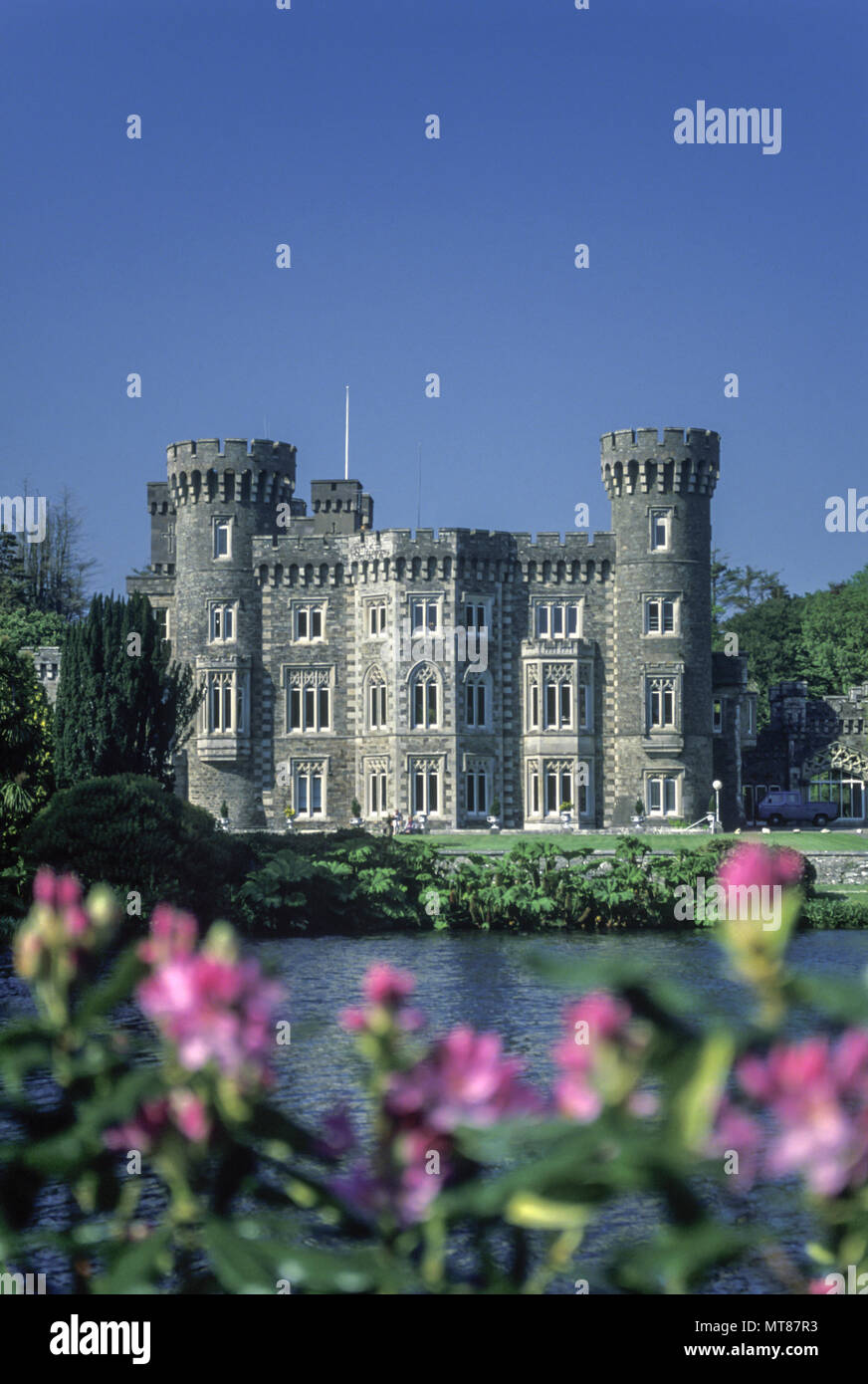 Johnstown castle wexford ireland hi-res stock photography and images ...