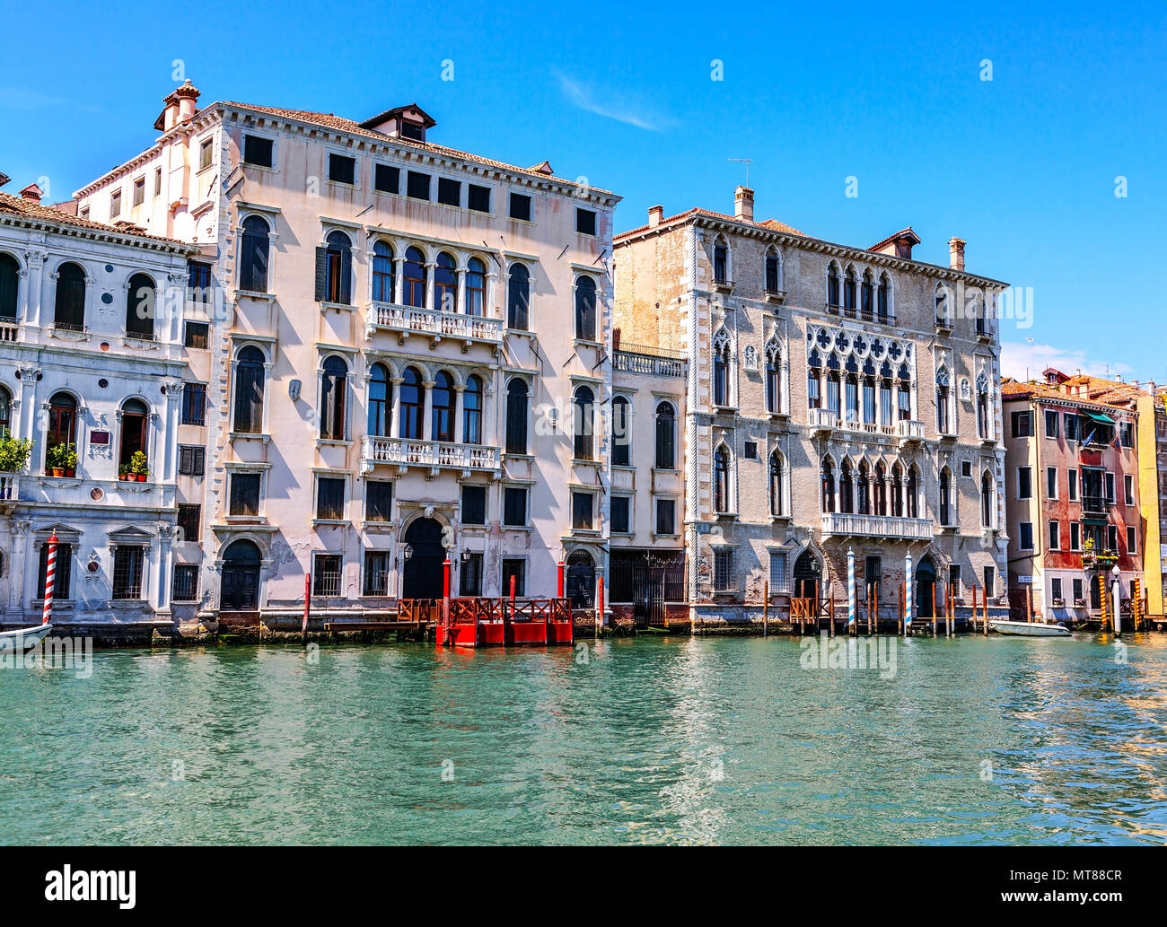 Beautiful sunny cityscape hi-res stock photography and images - Alamy