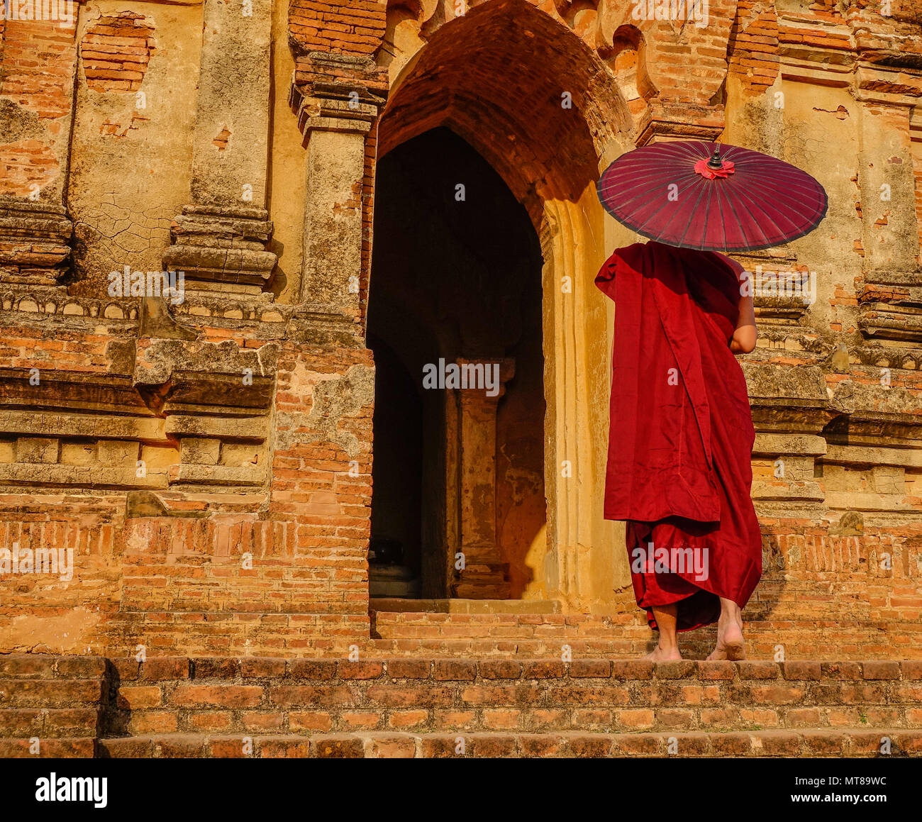Child monk standing in monastery hi-res stock photography and images ...