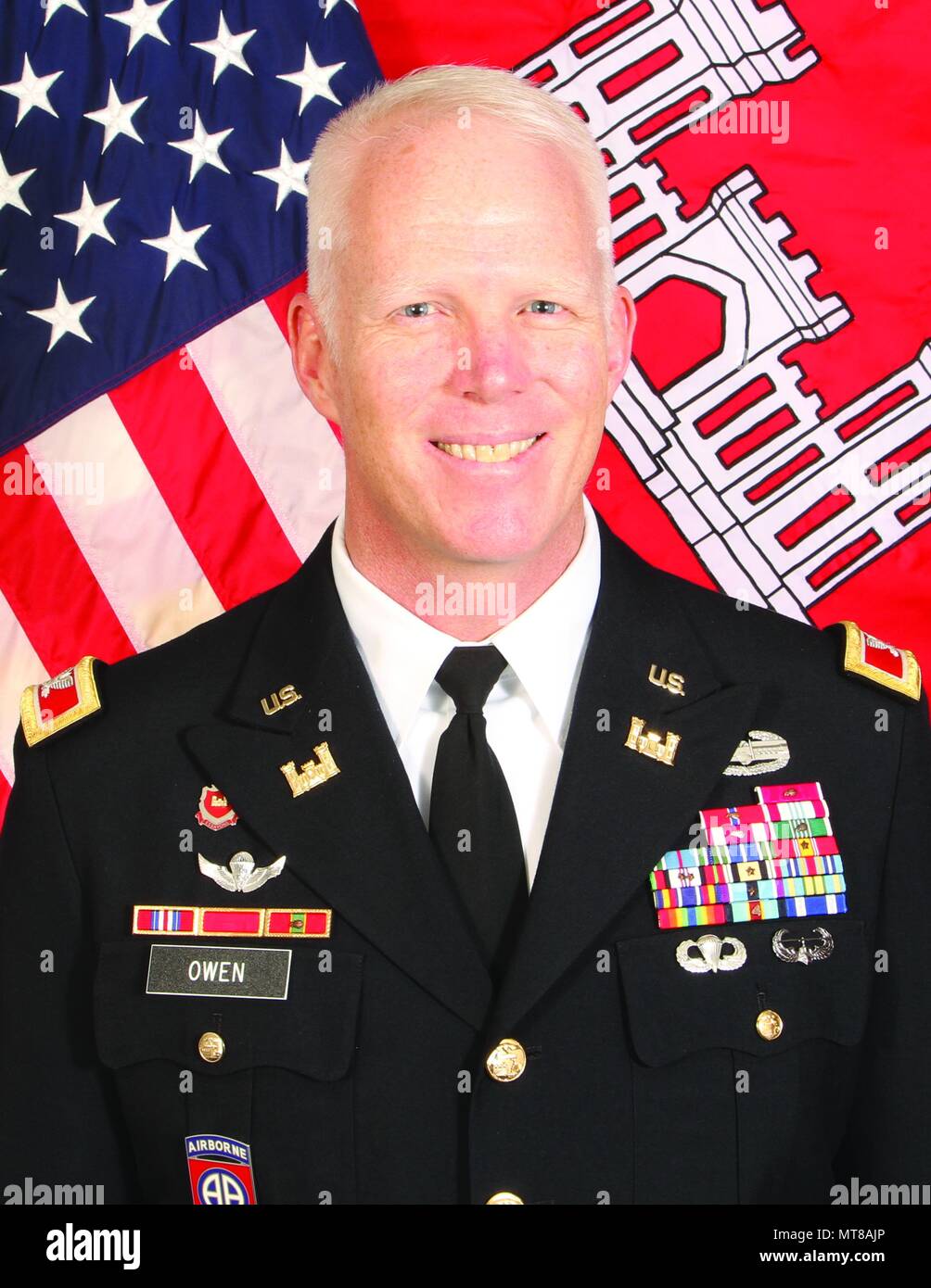 Brigadier general paul e owen hi-res stock photography and images - Alamy