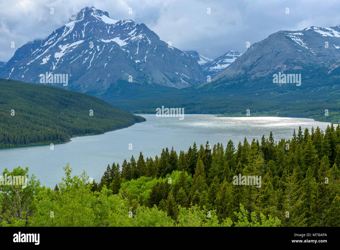 Rising Wolf Mountain High Resolution Stock Photography and Images - Alamy