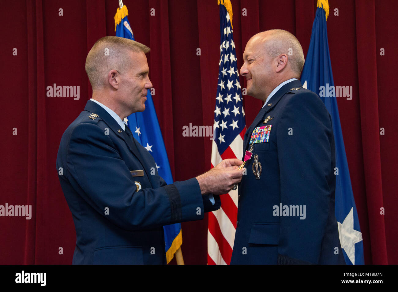 Lieutenant general steven l kwast hi-res stock photography and images ...