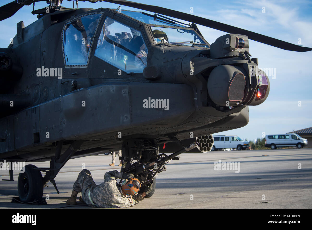 A U.S. Army National Guard Soldier with the 1st Group, 130th Attack ...