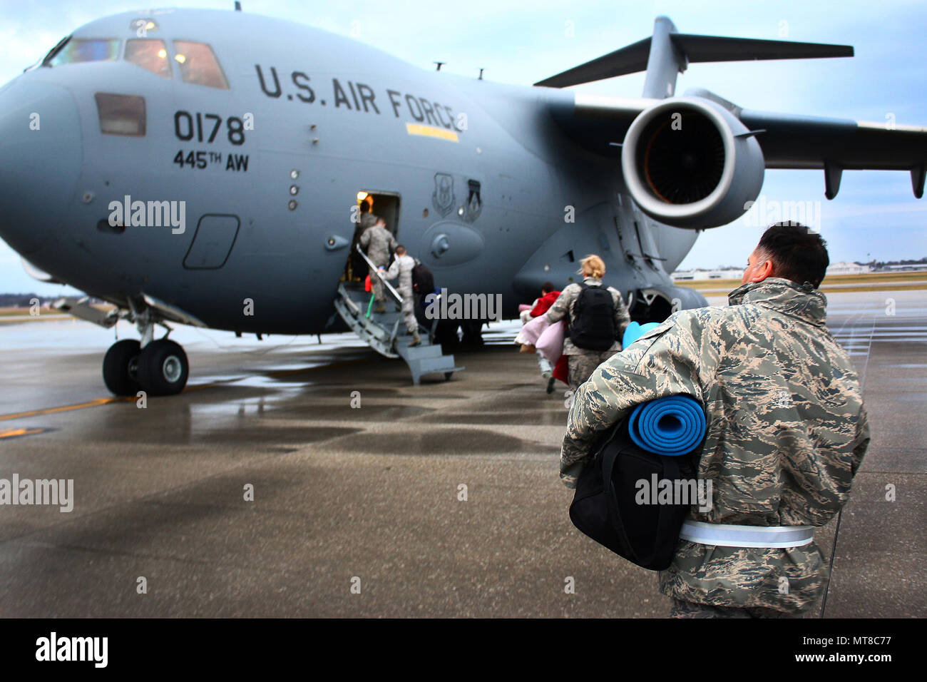 445th logistics readiness squadron hi-res stock photography and images ...