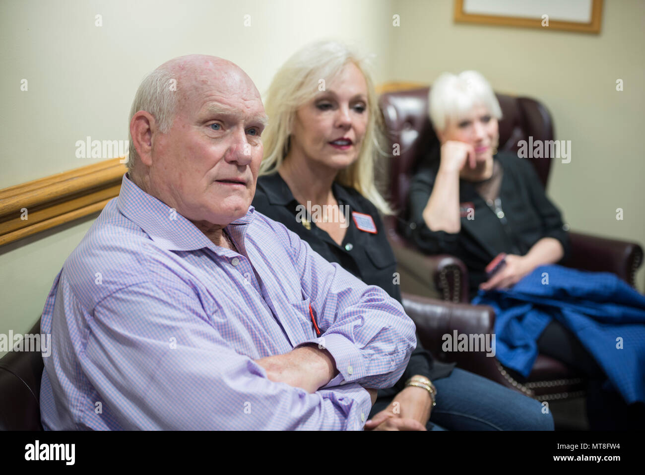 Tomb guard quarters hi-res stock photography and images - Alamy