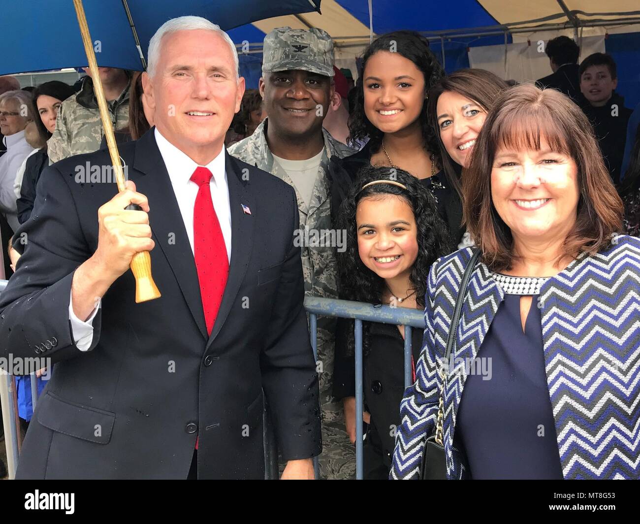 Col. J.R. Alexander, 110th Operations Group, and his family, pose with ...