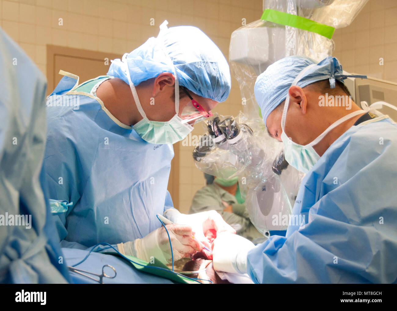 Microvascular transplant hi-res stock photography and images - Alamy