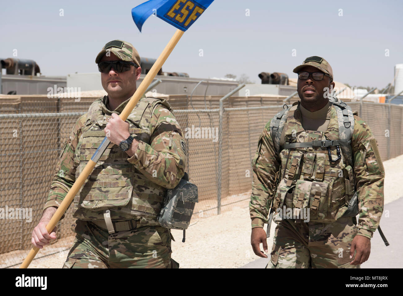 332 esfs hi-res stock photography and images - Alamy