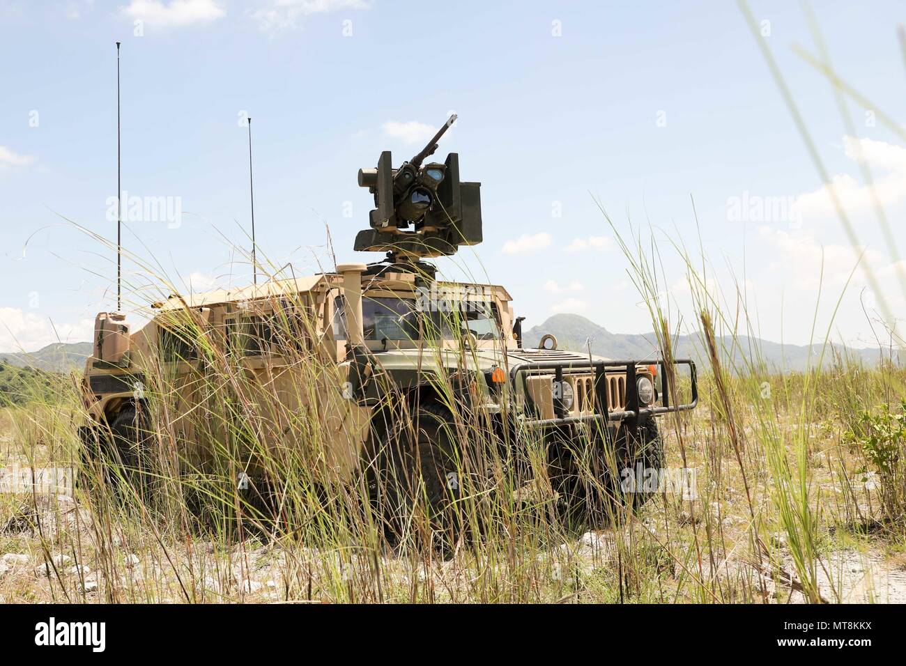 U.S. Army Soldiers with heavy weapons platoon, D Company, 1st Battalion ...