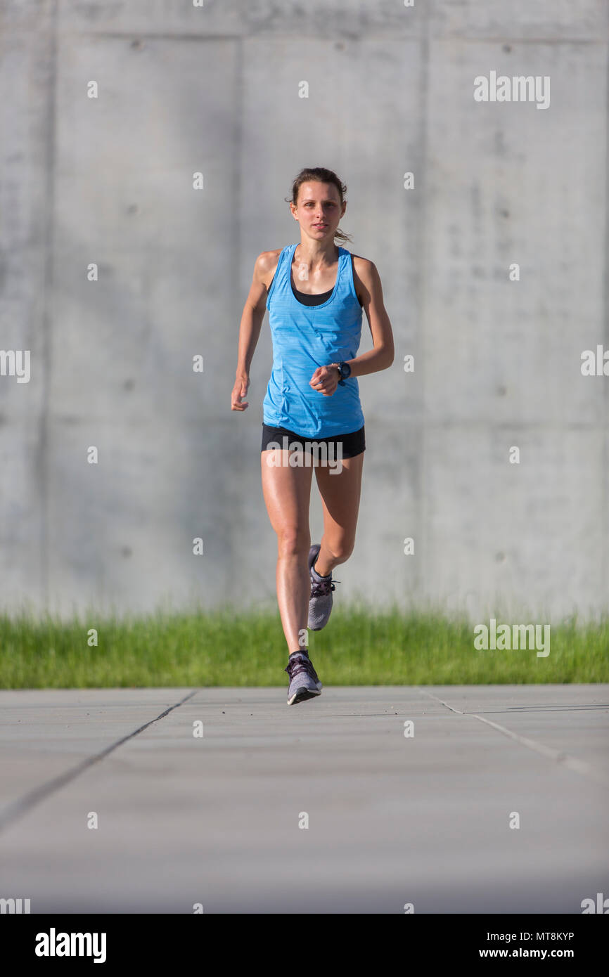 Viewer perspective hi-res stock photography and images - Alamy