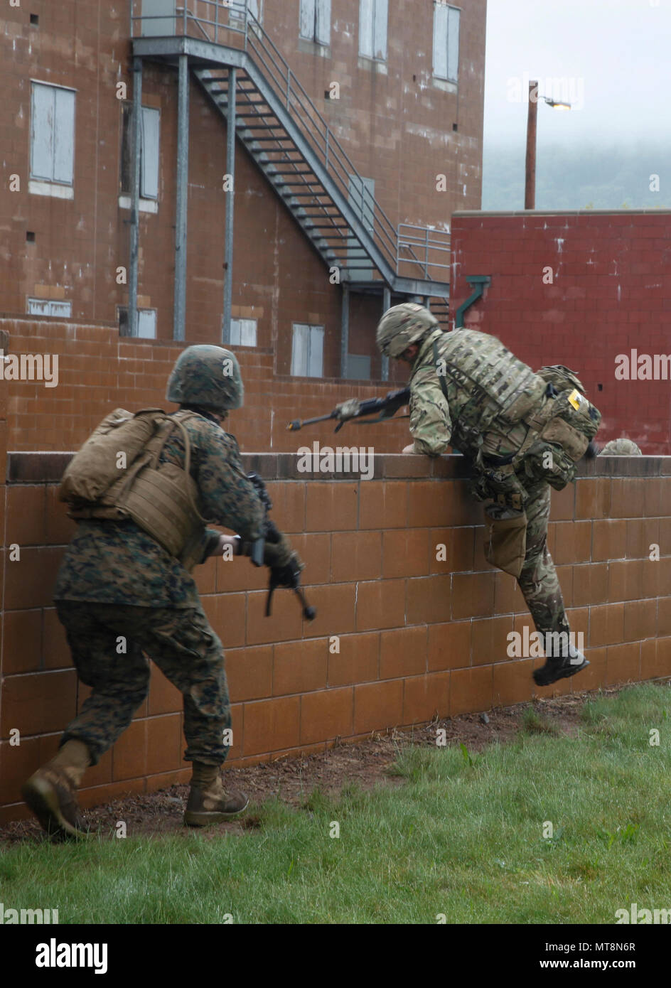 U.S. Marines with 6th Engineer Support Battalion, 4th Marine Logistics ...
