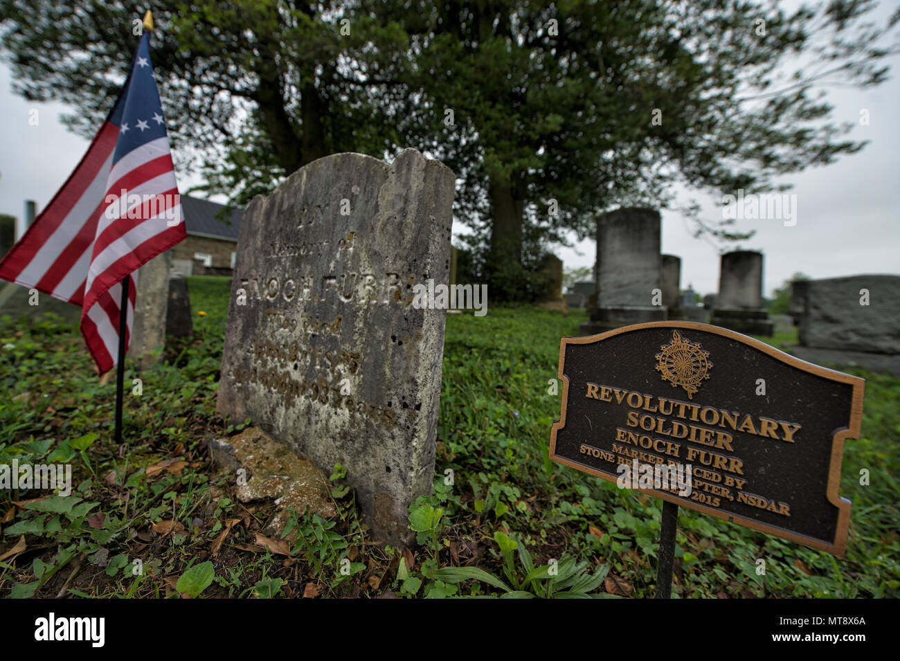 Bloomfield, USA. May 28, 2018: A small flag marks the grave of Revolutionary War Veteran Lt ...