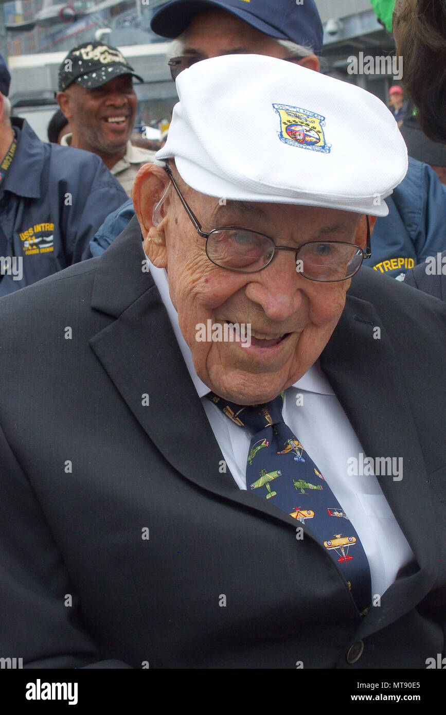 Richard e cole hi-res stock photography and images - Alamy