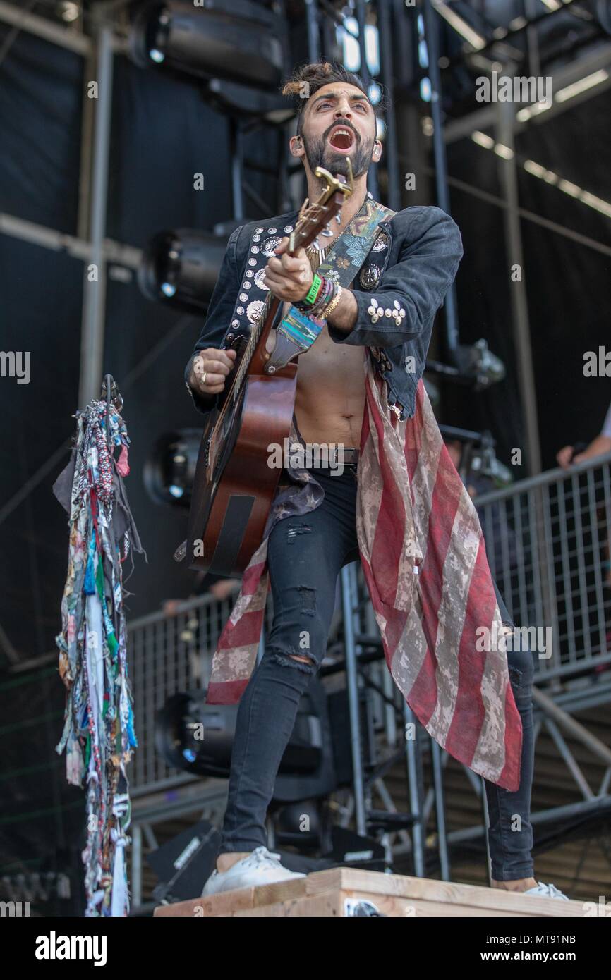 Group zang hi-res stock photography and images - Alamy