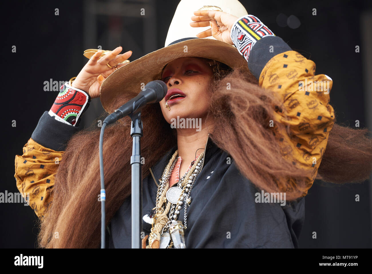 ST. PAUL, MN MAY 27: Erykah Badu performs at the Soundset music ...