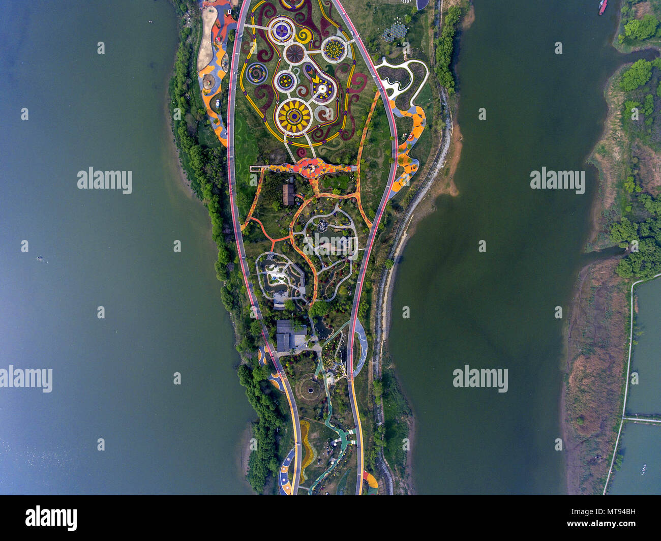 Yangzh, Yangzh, China. 26th May, 2018. Yangzhou, CHINA-26th May 2018 ...