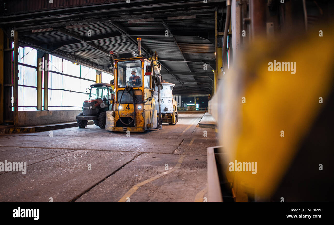 Production of aluminium at TRIMET Aluminium SE in Essen, North Rhine ...