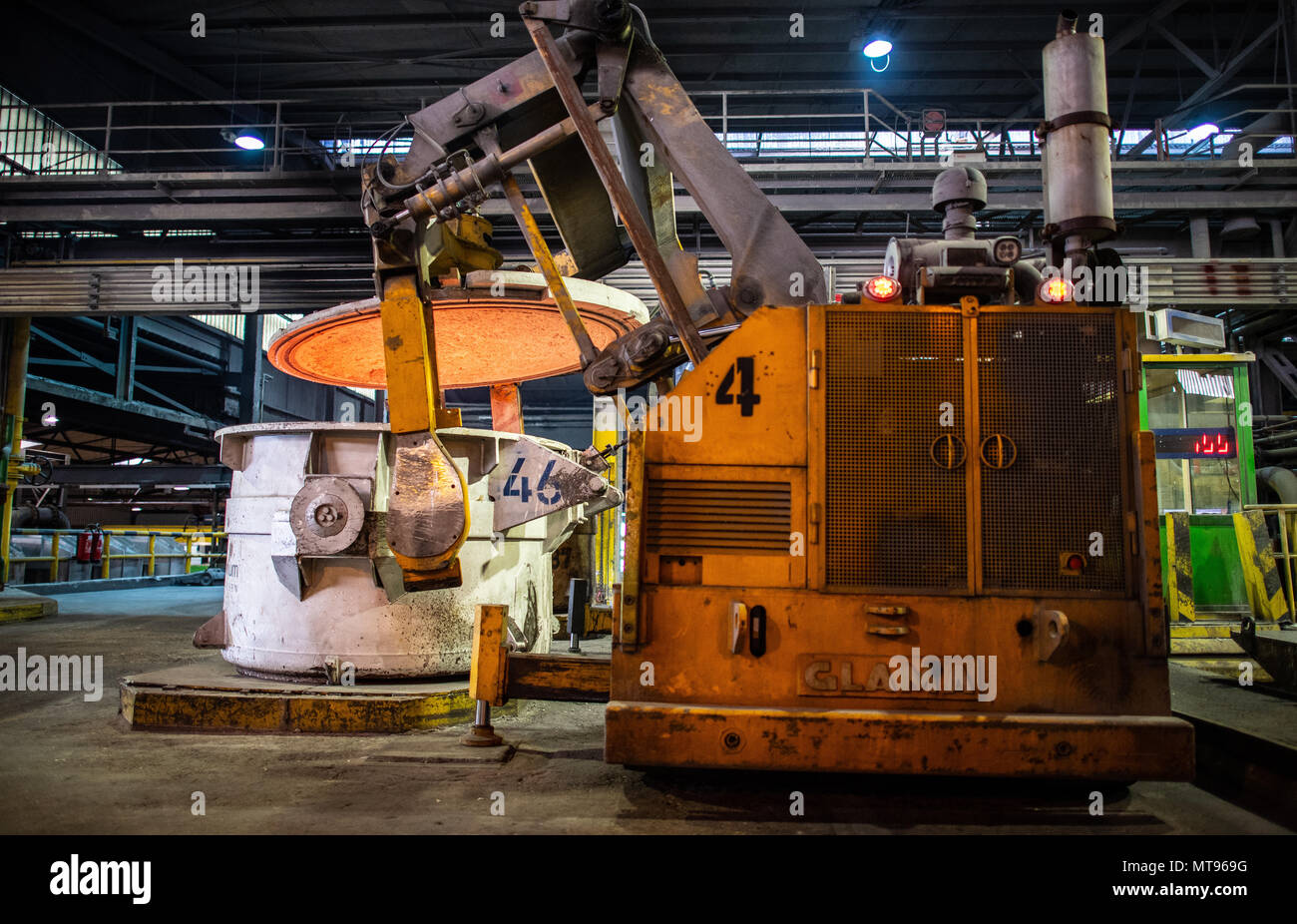 Production of aluminium at TRIMET Aluminium SE in Essen, North Rhine ...