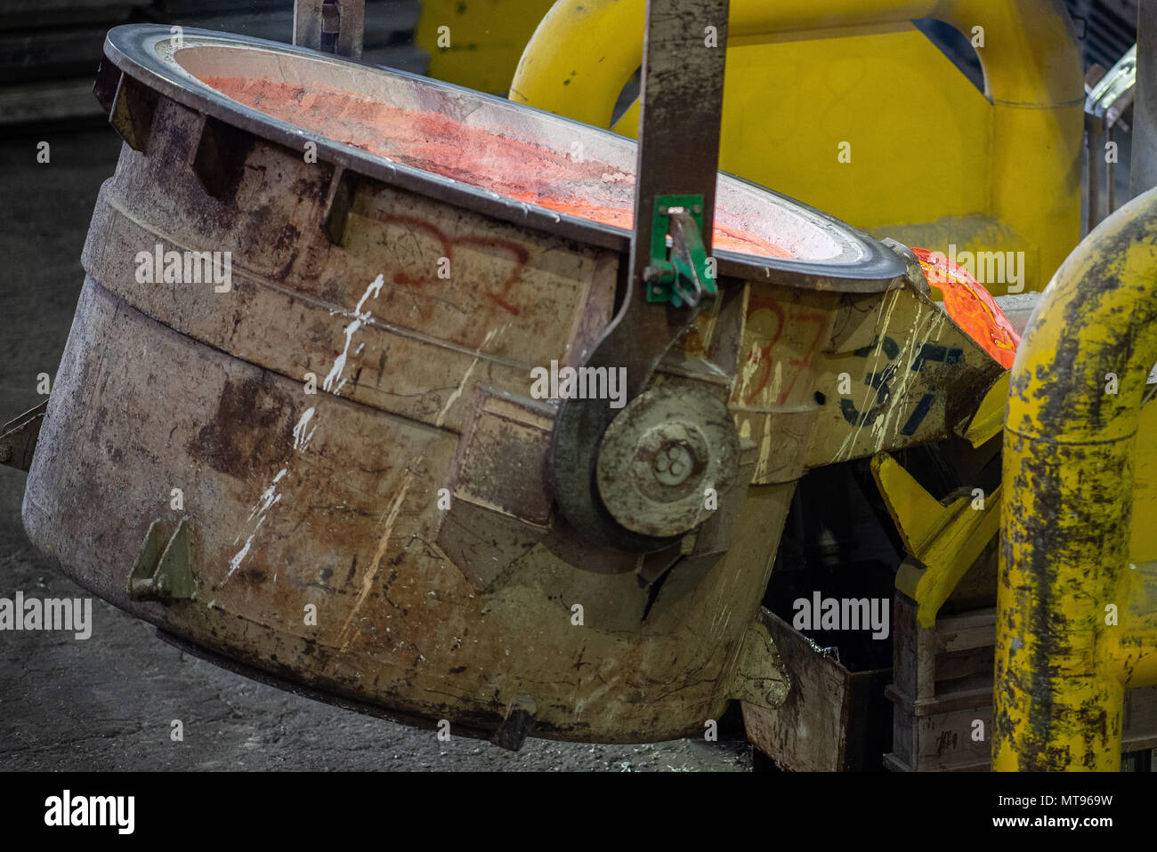 Production of aluminium at TRIMET Aluminium SE in Essen, North Rhine ...