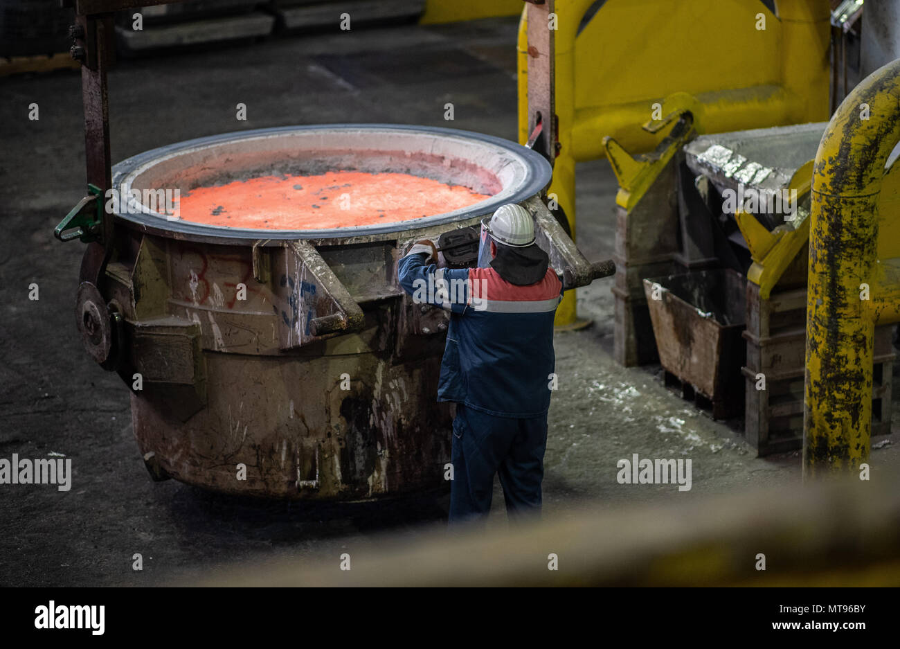 Production of aluminium at TRIMET Aluminium SE in Essen, North Rhine ...
