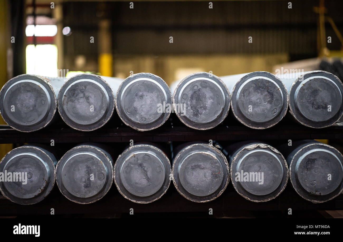 Production of aluminium at TRIMET Aluminium SE in Essen, North Rhine ...