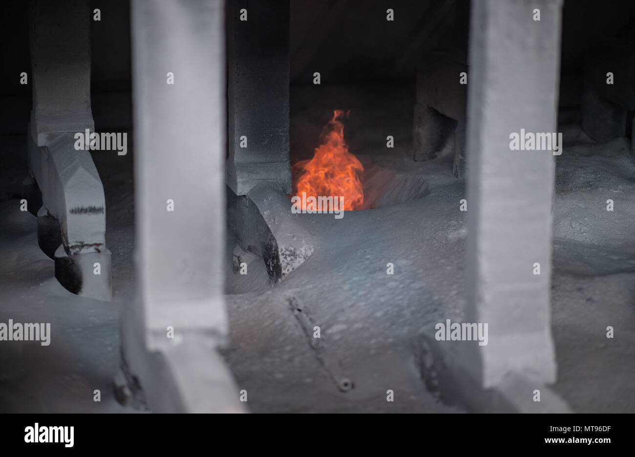 Production of aluminium at TRIMET Aluminium SE in Essen, North Rhine ...