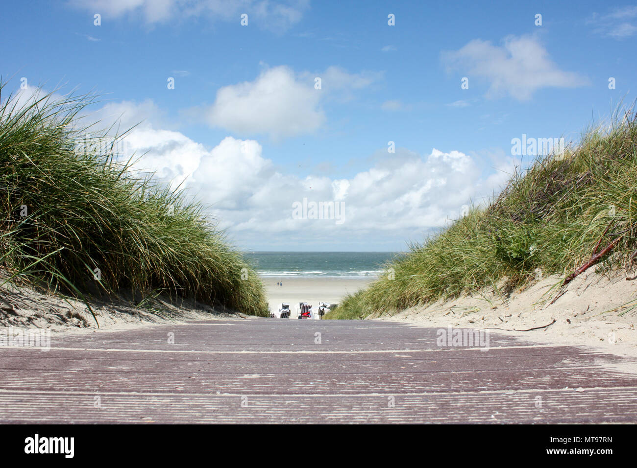 way to the beach Stock Photo - Alamy